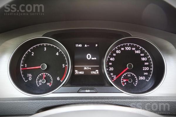 Balts Volkswagen Golf 2013 Rīga, ar dzinēja tilpumu 2.00 L un nobraukumu 251 tūkst. km par 5995 €, foto 7 vietnē AUTOMOTO.COM.LV