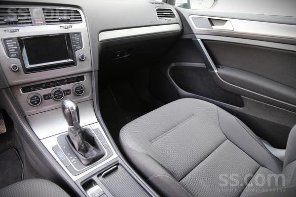 Balts Volkswagen Golf 2013 Rīga, ar dzinēja tilpumu 2.00 L un nobraukumu 251 tūkst. km par 5995 €, foto 9 vietnē AUTOMOTO.COM.LV