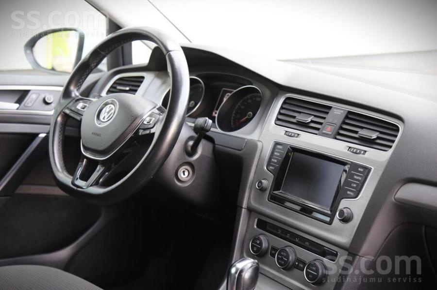 Balts Volkswagen Golf 2013 Rīga, ar dzinēja tilpumu 2.00 L un nobraukumu 251 tūkst. km par 5995 €, foto 12 vietnē AUTOMOTO.COM.LV