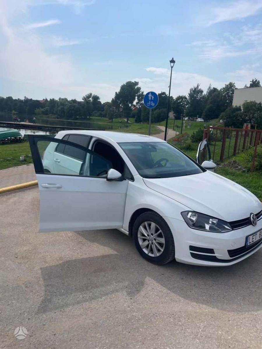 Balts Volkswagen Golf 2013 Vievis, ar dzinēja tilpumu 1.60 L un nobraukumu 420 tūkst. km par 4800 €, foto 9 vietnē AUTOMOTO.COM.LV