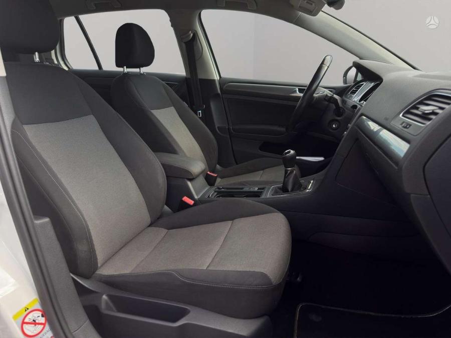 Balts Volkswagen Golf 2013 Kauņa, ar dzinēja tilpumu 1.20 L un nobraukumu 257 tūkst. km par 5999 €, foto 9 vietnē AUTOMOTO.COM.LV