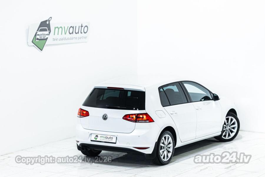 White Volkswagen Golf 2013 in Tallinn, with an engine capacity of 1.40 L and mileage of 132 thousand km for 7990 €, photo 3 on AUTOMOTO.COM.LV