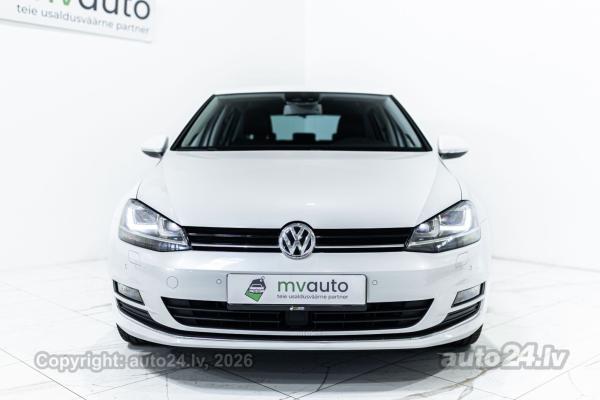 Balts Volkswagen Golf 2013 Tallina, ar dzinēja tilpumu 1.40 L un nobraukumu 132 tūkst. km par 7990 €, foto 4 vietnē AUTOMOTO.COM.LV