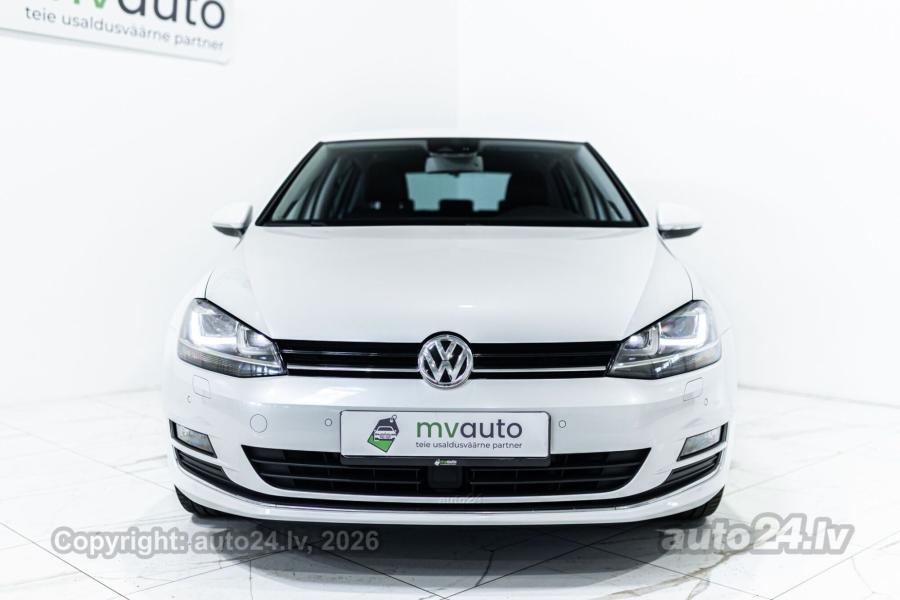 White Volkswagen Golf 2013 in Tallinn, with an engine capacity of 1.40 L and mileage of 132 thousand km for 7990 €, photo 5 on AUTOMOTO.COM.LV