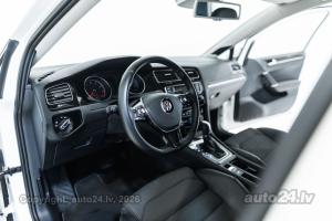 White Volkswagen Golf 2013 in Tallinn, with an engine capacity of 1.40 L and mileage of 132 thousand km for 7990 €, photo 13 on AUTOMOTO.COM.LV