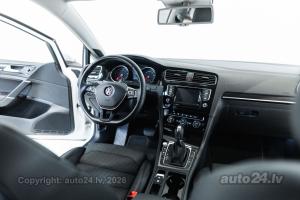 White Volkswagen Golf 2013 in Tallinn, with an engine capacity of 1.40 L and mileage of 132 thousand km for 7990 €, photo 16 on AUTOMOTO.COM.LV