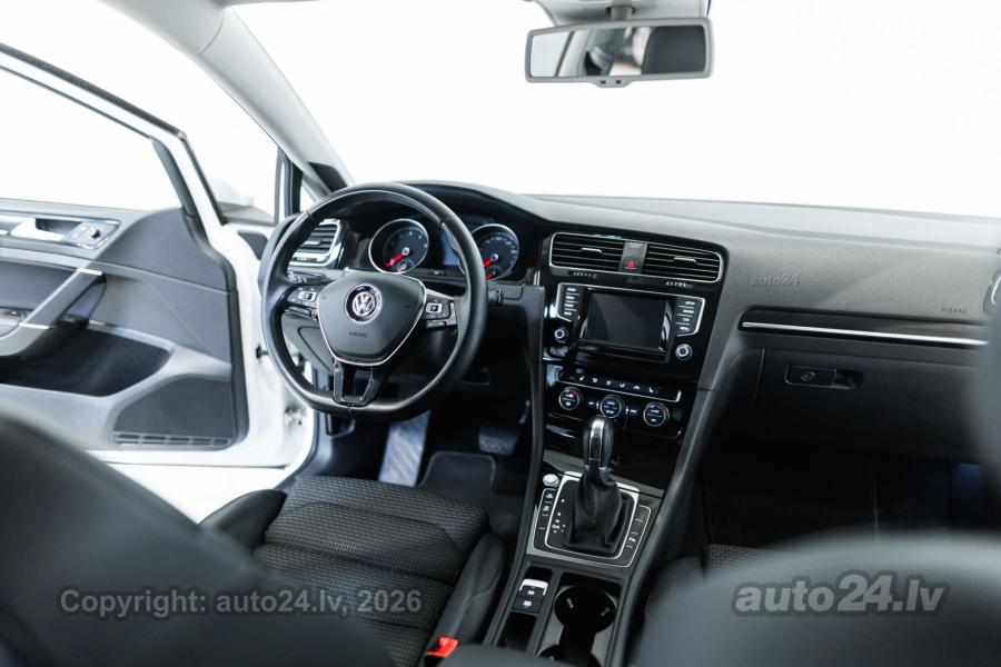 White Volkswagen Golf 2013 in Tallinn, with an engine capacity of 1.40 L and mileage of 132 thousand km for 7990 €, photo 16 on AUTOMOTO.COM.LV