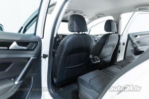 White Volkswagen Golf 2013 in Tallinn, with an engine capacity of 1.40 L and mileage of 132 thousand km for 7990 €, photo 19 on AUTOMOTO.COM.LV