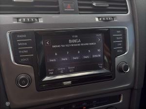 Balts Volkswagen Golf 2013 Kauņa, ar dzinēja tilpumu 1.20 L un nobraukumu 257 tūkst. km par 5999 €, foto 17 vietnē AUTOMOTO.COM.LV