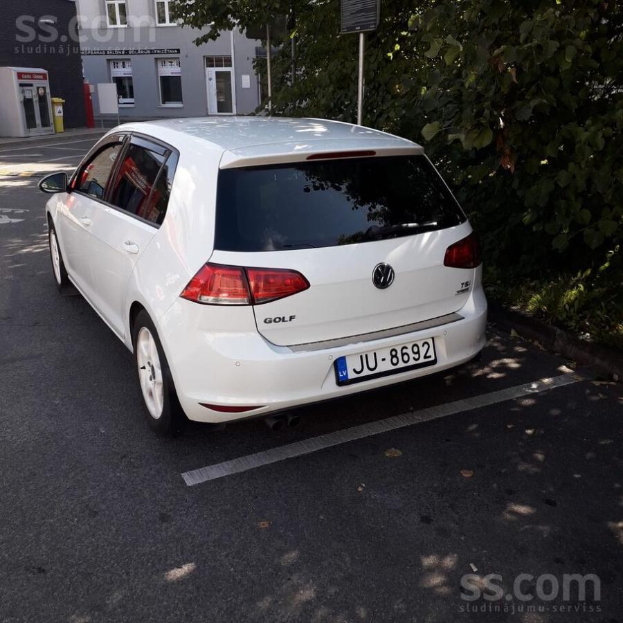 Balts Volkswagen Golf 2013 Rīga, ar dzinēja tilpumu 1.40 L un nobraukumu 264 tūkst. km par 7200 €, foto 6 vietnē AUTOMOTO.COM.LV