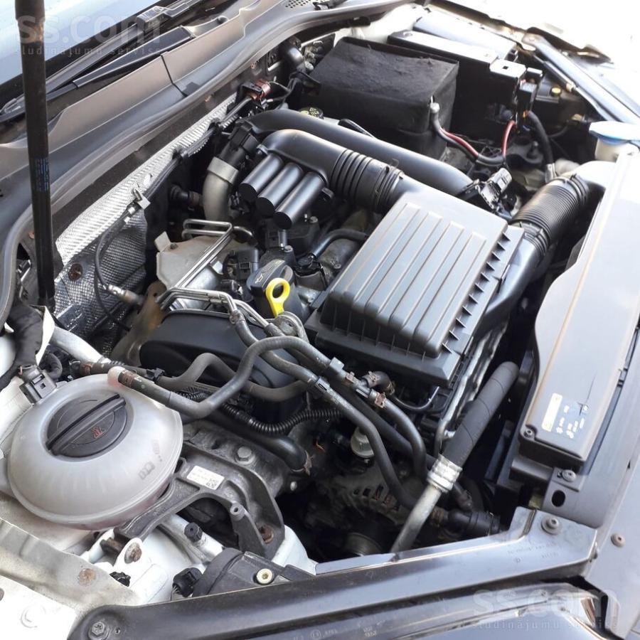 Balts Volkswagen Golf 2013 Rīga, ar dzinēja tilpumu 1.40 L un nobraukumu 264 tūkst. km par 7200 €, foto 15 vietnē AUTOMOTO.COM.LV