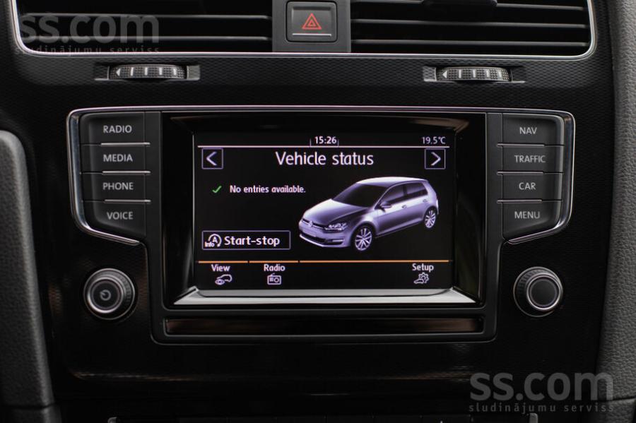White Volkswagen Golf 2013 in Riga, with an engine capacity of 2.00 L and mileage of 245 thousand km for 10990 €, photo 21 on AUTOMOTO.COM.LV