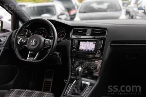 White Volkswagen Golf 2013 in Riga, with an engine capacity of 2.00 L and mileage of 245 thousand km for 10990 €, photo 26 on AUTOMOTO.COM.LV