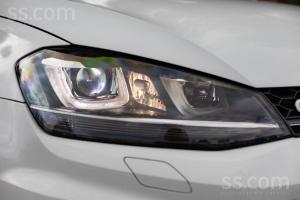 White Volkswagen Golf 2013 in Riga, with an engine capacity of 2.00 L and mileage of 245 thousand km for 10990 €, photo 29 on AUTOMOTO.COM.LV