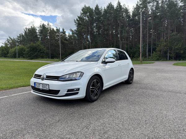 Volkswagen Golf 2013 in Tallinn on AUTOMOTO.COM.LV White Volkswagen Golf 2013 in Tallinn, with an engine capacity of 2.00 L and mileage of 227 thousand km for 6900 €, photo 1 on AUTOMOTO.COM.LV