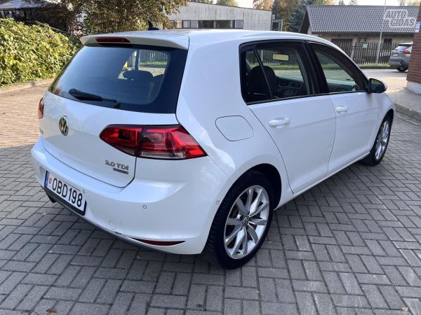 White Volkswagen Golf 2013 in Kaunas, with an engine capacity of 2.00 L and mileage of 232 thousand km for 7300 €, photo 4 on AUTOMOTO.COM.LV
