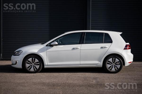 Balts Volkswagen Golf 2014 Rīga, ar dzinēja tilpumu 0.00 L un nobraukumu 145 tūkst. km par 7900 €, foto 2 vietnē AUTOMOTO.COM.LV
