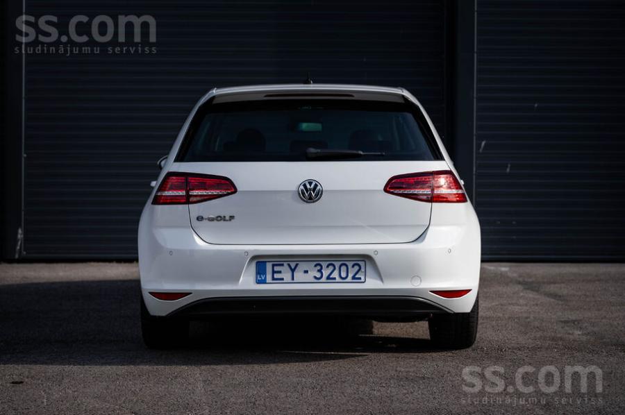 Balts Volkswagen Golf 2014 Rīga, ar dzinēja tilpumu 0.00 L un nobraukumu 145 tūkst. km par 7900 €, foto 7 vietnē AUTOMOTO.COM.LV