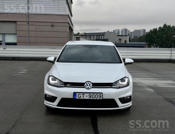 White Volkswagen Golf 2014 in Riga, with an engine capacity of 1.40 L and mileage of 280 thousand km for 10300 €, photo 3 on AUTOMOTO.COM.LV