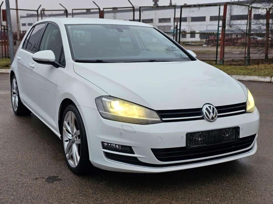 Balts Volkswagen Golf 2014 Rokiškis, ar dzinēja tilpumu 1.40 L un nobraukumu 140 tūkst. km par 4750 €, foto 5 vietnē AUTOMOTO.COM.LV