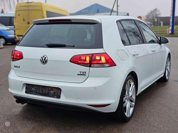 White Volkswagen Golf 2014 in Rokiskis, with an engine capacity of 1.40 L and mileage of 140 thousand km for 4750 €, photo 9 on AUTOMOTO.COM.LV