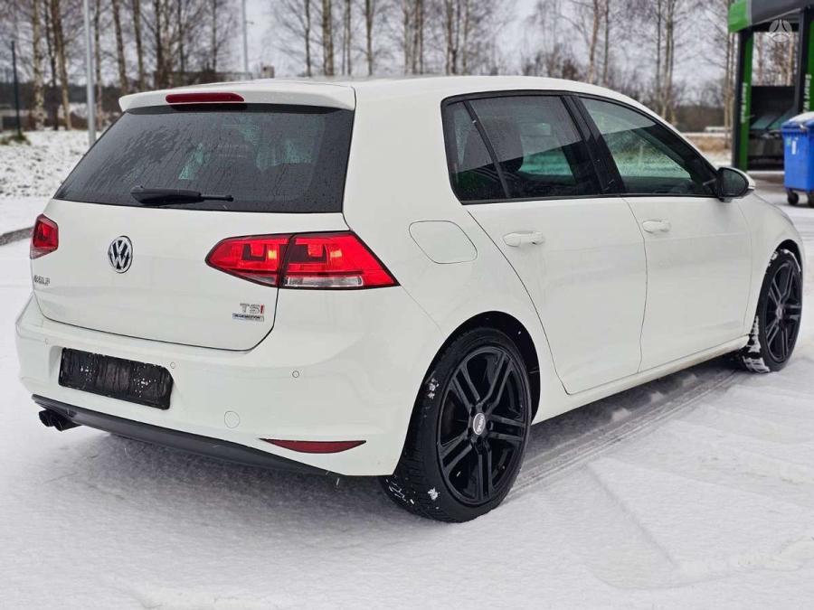 White Volkswagen Golf 2014 in Rokiskis, with an engine capacity of 1.40 L and mileage of 140 thousand km for 4650 €, photo 9 on AUTOMOTO.COM.LV