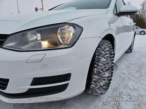 White Volkswagen Golf 2014 in Riga, with an engine capacity of 1.20 L and mileage of 57 thousand km for 9200 €, photo 5 on AUTOMOTO.COM.LV