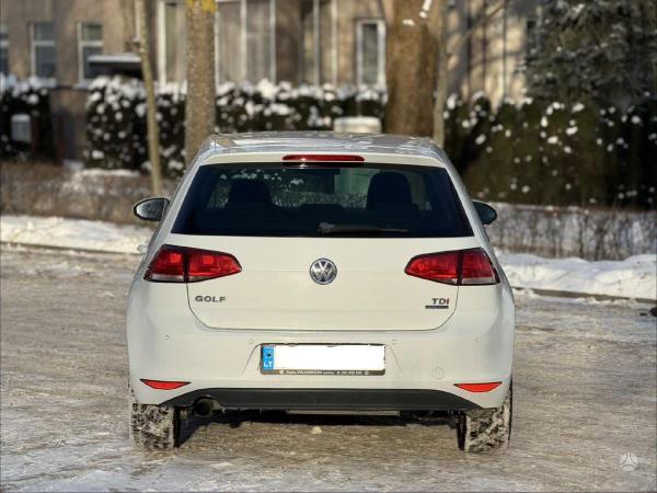 Balts Volkswagen Golf 2014 Šauļi, ar dzinēja tilpumu 1.60 L un nobraukumu 261 tūkst. km par 5350 €, foto 8 vietnē AUTOMOTO.COM.LV