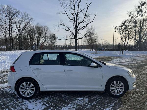 Balts Volkswagen Golf 2014 Kauņa, ar dzinēja tilpumu 1.80 L un nobraukumu 104 tūkst. km par 9500 €, foto 7 vietnē AUTOMOTO.COM.LV