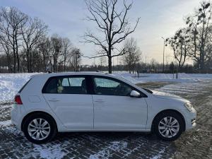 White Volkswagen Golf 2014 in Kaunas, with an engine capacity of 1.80 L and mileage of 104 thousand km for 9500 €, photo 7 on AUTOMOTO.COM.LV