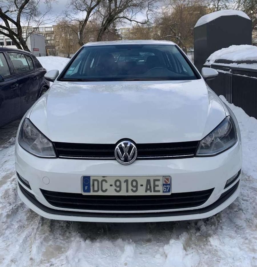 Balts Volkswagen Golf 2014 Kauņa, ar dzinēja tilpumu 1.20 L un nobraukumu 200 tūkst. km par 5600 €, foto 2 vietnē AUTOMOTO.COM.LV