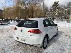 Balts Volkswagen Golf 2014 Kauņa, ar dzinēja tilpumu 1.20 L un nobraukumu 200 tūkst. km par 5600 €, foto 4 vietnē AUTOMOTO.COM.LV