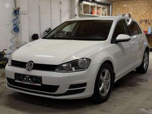 White Volkswagen Golf 2014 in Rokiskis, with an engine capacity of 1.60 L and mileage of 370 thousand km for 4250 €, photo  on AUTOMOTO.COM.LV