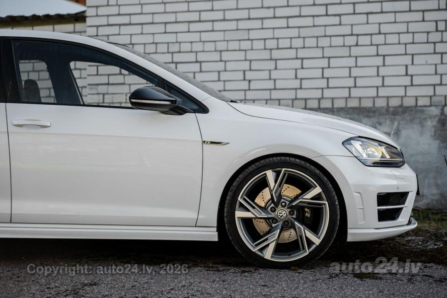 White Volkswagen Golf 2014 in Tallinn, with an engine capacity of 2.00 L and mileage of 167 thousand km for 21200 €, photo 6 on AUTOMOTO.COM.LV