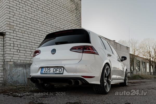 Balts Volkswagen Golf 2014 Tallina, ar dzinēja tilpumu 2.00 L un nobraukumu 167 tūkst. km par 21200 €, foto 8 vietnē AUTOMOTO.COM.LV