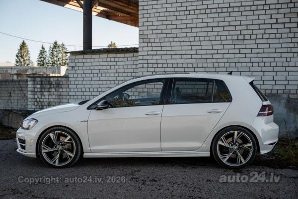 Balts Volkswagen Golf 2014 Tallina, ar dzinēja tilpumu 2.00 L un nobraukumu 167 tūkst. km par 21200 €, foto 10 vietnē AUTOMOTO.COM.LV