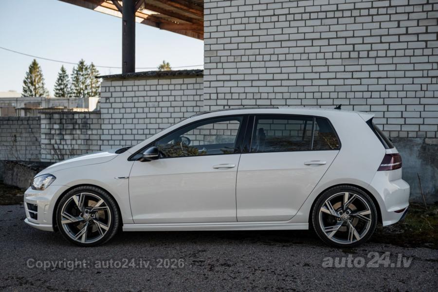 White Volkswagen Golf 2014 in Tallinn, with an engine capacity of 2.00 L and mileage of 167 thousand km for 21200 €, photo 11 on AUTOMOTO.COM.LV