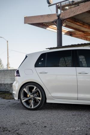 White Volkswagen Golf 2014 in Tallinn, with an engine capacity of 2.00 L and mileage of 167 thousand km for 21200 €, photo 13 on AUTOMOTO.COM.LV