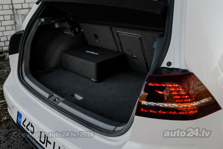 White Volkswagen Golf 2014 in Tallinn, with an engine capacity of 2.00 L and mileage of 167 thousand km for 21200 €, photo 18 on AUTOMOTO.COM.LV