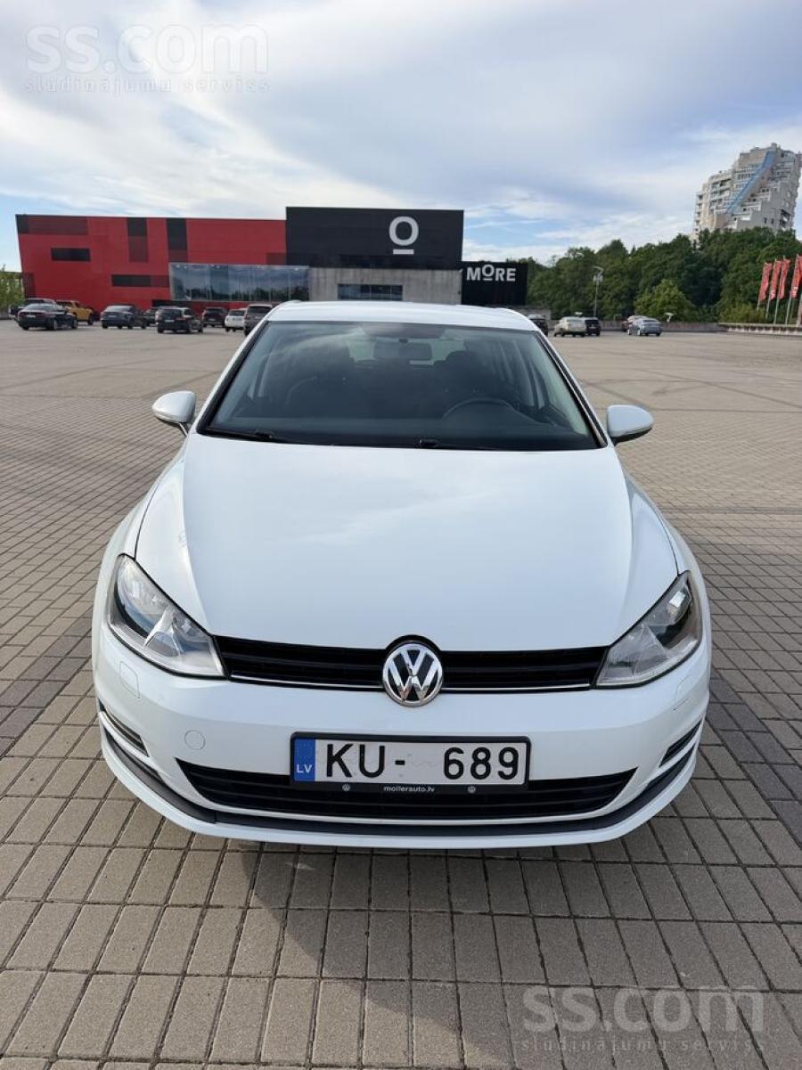 Balts Volkswagen Golf 2014 Rīga, ar dzinēja tilpumu 1.20 L un nobraukumu 151 tūkst. km par 9200 €, foto 1 vietnē AUTOMOTO.COM.LV