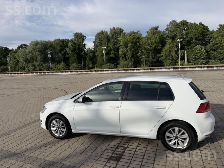 Balts Volkswagen Golf 2014 Rīga, ar dzinēja tilpumu 1.20 L un nobraukumu 151 tūkst. km par 9200 €, foto 10 vietnē AUTOMOTO.COM.LV
