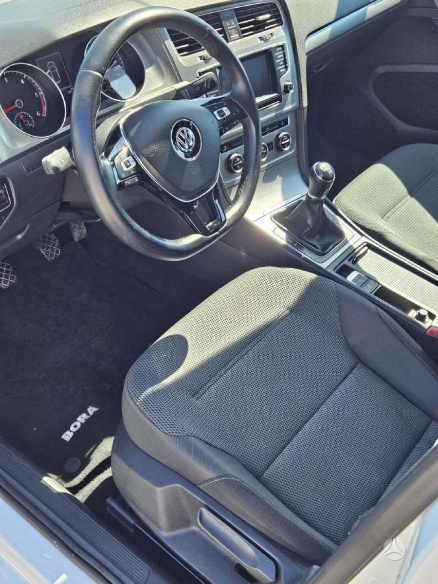 Balts Volkswagen Golf 2014 Tauragė, ar dzinēja tilpumu 1.60 L un nobraukumu 287 tūkst. km par 5200 €, foto 5 vietnē AUTOMOTO.COM.LV