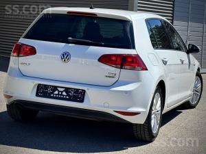 Balts Volkswagen Golf 2014 Rīga, ar dzinēja tilpumu 1.60 L un nobraukumu 254 tūkst. km par 7500 €, foto 3 vietnē AUTOMOTO.COM.LV