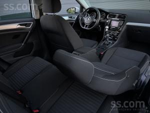 Balts Volkswagen Golf 2014 Rīga, ar dzinēja tilpumu 1.60 L un nobraukumu 254 tūkst. km par 7500 €, foto 8 vietnē AUTOMOTO.COM.LV