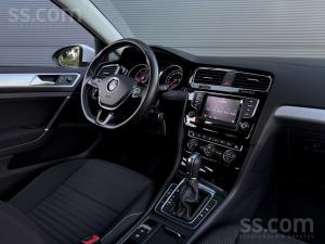 Balts Volkswagen Golf 2014 Rīga, ar dzinēja tilpumu 1.60 L un nobraukumu 254 tūkst. km par 7500 €, foto 12 vietnē AUTOMOTO.COM.LV