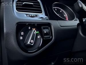 Balts Volkswagen Golf 2014 Rīga, ar dzinēja tilpumu 1.60 L un nobraukumu 254 tūkst. km par 7500 €, foto 14 vietnē AUTOMOTO.COM.LV