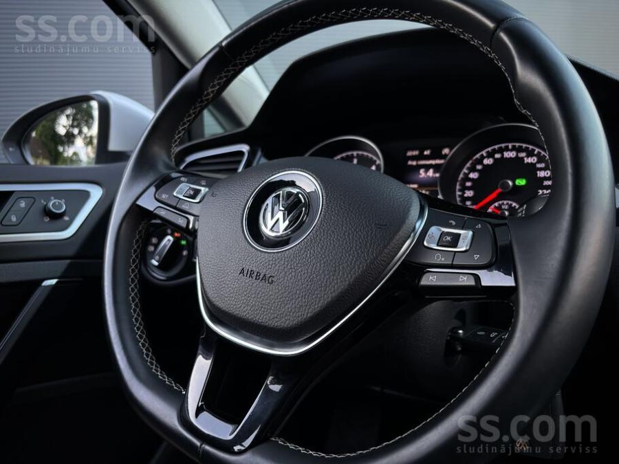 Balts Volkswagen Golf 2014 Rīga, ar dzinēja tilpumu 1.60 L un nobraukumu 254 tūkst. km par 7500 €, foto 17 vietnē AUTOMOTO.COM.LV