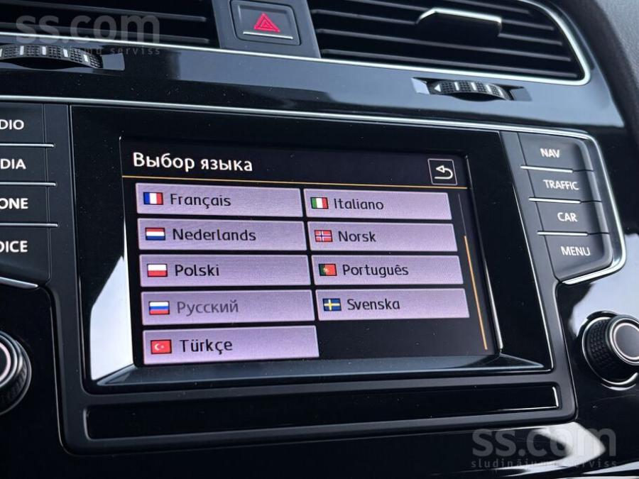 Balts Volkswagen Golf 2014 Rīga, ar dzinēja tilpumu 1.60 L un nobraukumu 254 tūkst. km par 7500 €, foto 24 vietnē AUTOMOTO.COM.LV