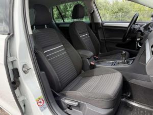 Balts Volkswagen Golf 2014 Marijampole, ar dzinēja tilpumu 1.97 L un nobraukumu 215 tūkst. km par 6450 €, foto 21 vietnē AUTOMOTO.COM.LV