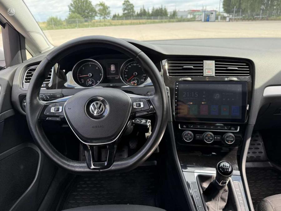 Balts Volkswagen Golf 2014 Marijampole, ar dzinēja tilpumu 1.97 L un nobraukumu 215 tūkst. km par 6450 €, foto 22 vietnē AUTOMOTO.COM.LV